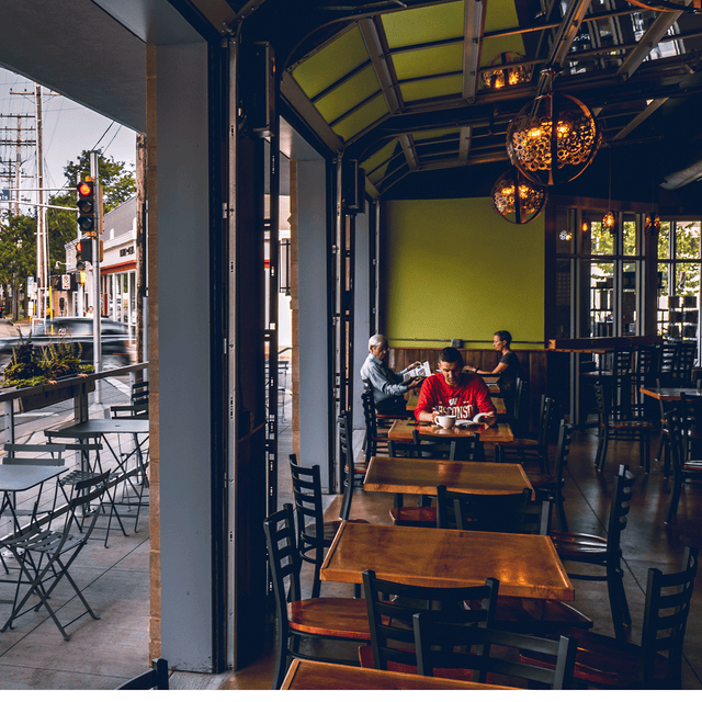 Barriques Café - University Avenue